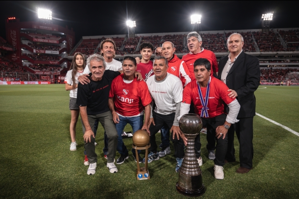 INDEPENDIENTE · Club